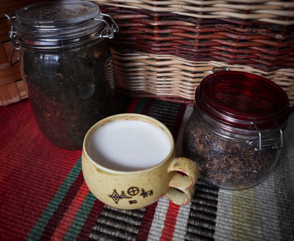 Nourishing Seaweed Milk | Metsäntaru
